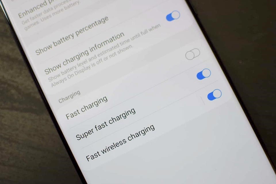 Làm sao để tắt sạc chậm trên điện thoại Android và iPhone? | AI Hay ...