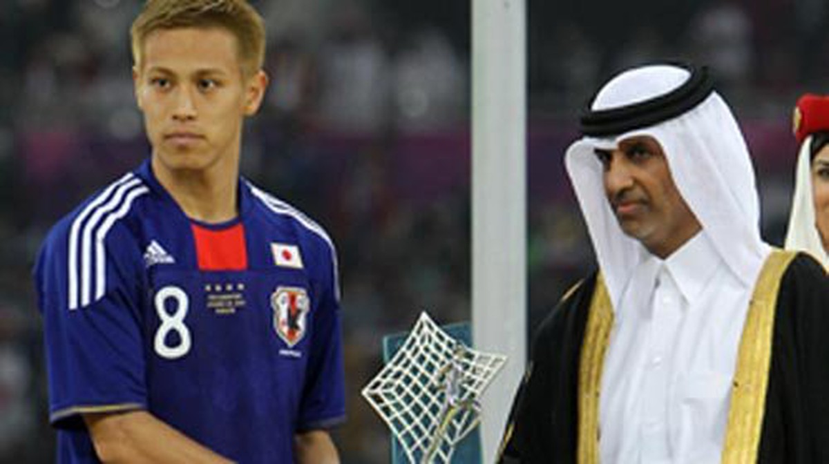 Ai là Cầu thủ xuất sắc nhất Asian Cup 2011: Keisuke Honda hay Server ...