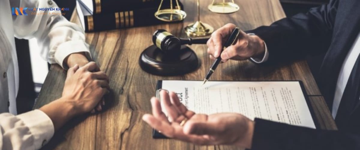 Nếu mua đất chỉ đứng tên vợ, có cần xác nhận tình trạng hôn nhân không ...